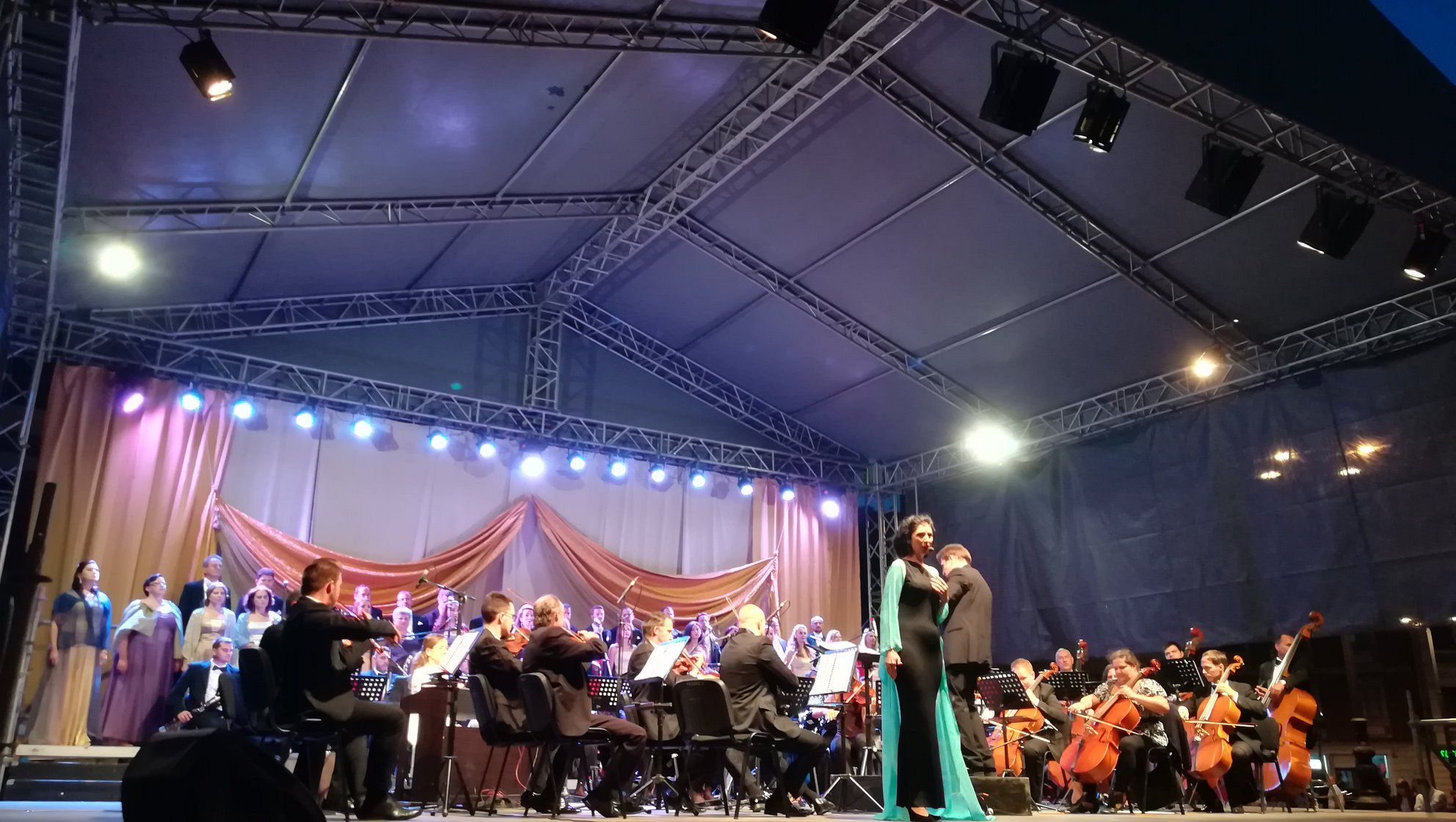 Opera Brașov continuă stagiunea în aer liber